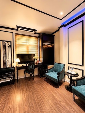 Quarto Duplo Executivo | Minibar, secretária, quartos insonorizados, Wi-fi grátis 
