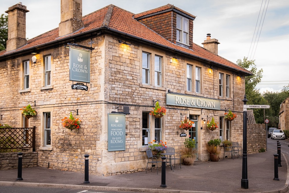 Rose And Crown - Cotswolds