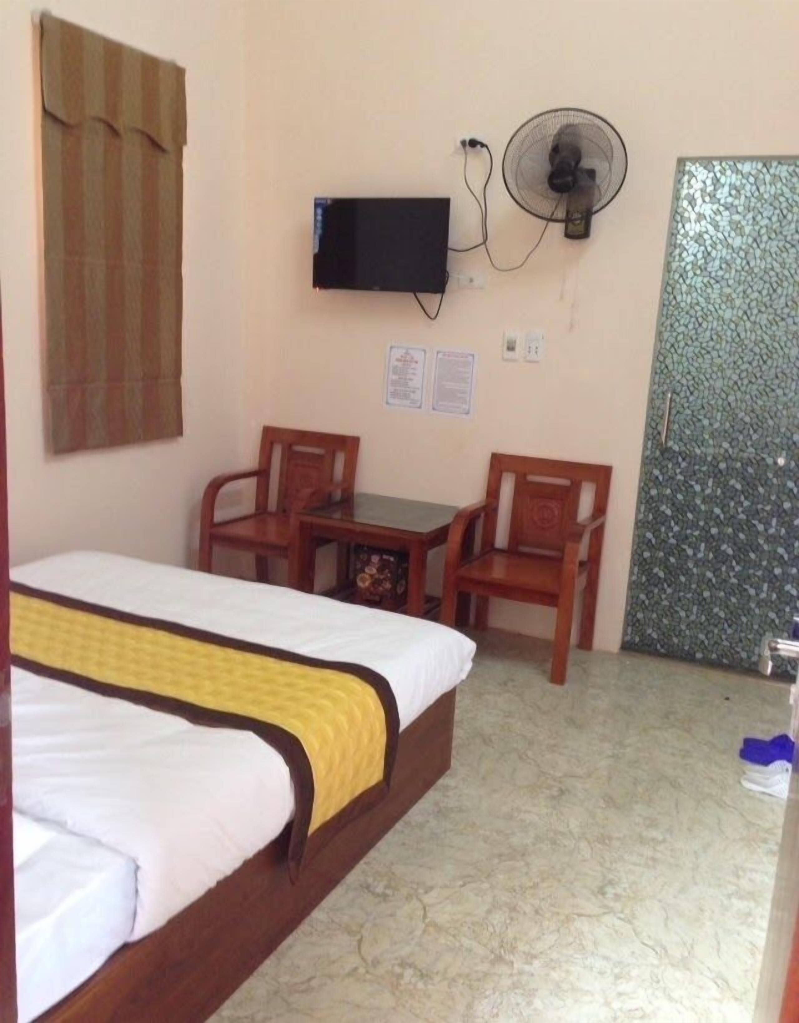 Frigobar, escrivaninha, Wi-Fi de cortesia, roupa de cama