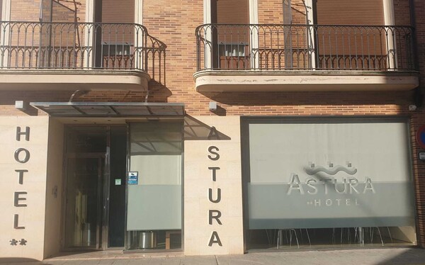 Hotel Astura - Valencia de Don Juan