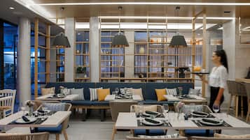 Café da manhã feito na hora todos os dias (EUR 15 por pessoa)