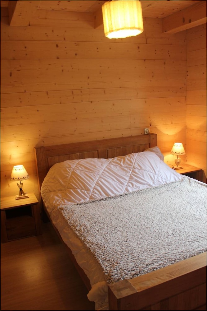 Chalet Neuf Face Aux Aravis, Calme, Soleil - La Clusaz