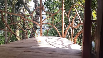 Quarto Triplo Clássico | Terraço/pátio interior