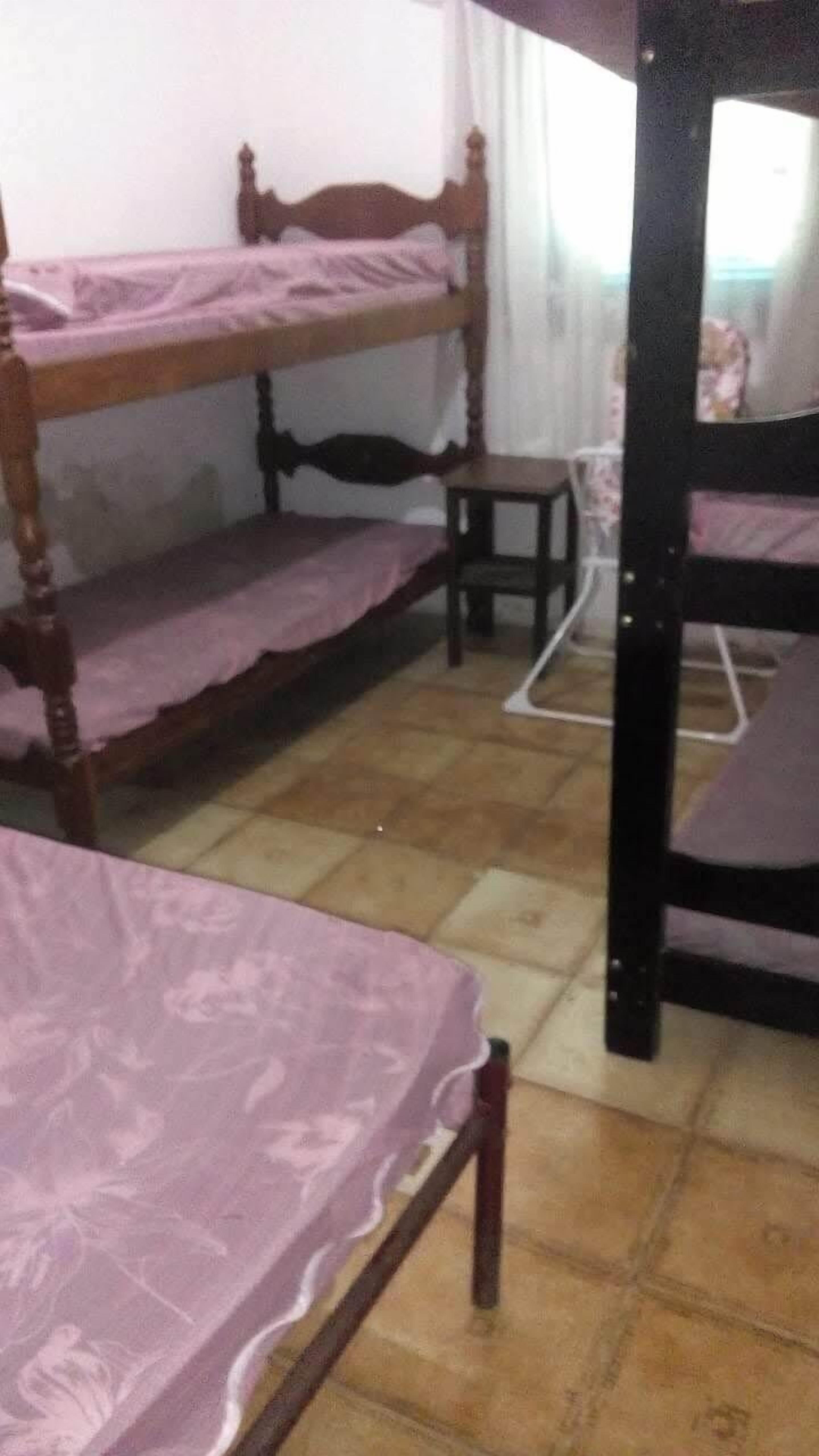 Casa Básica, várias camas, vista para o pátio | Vista para o pátio