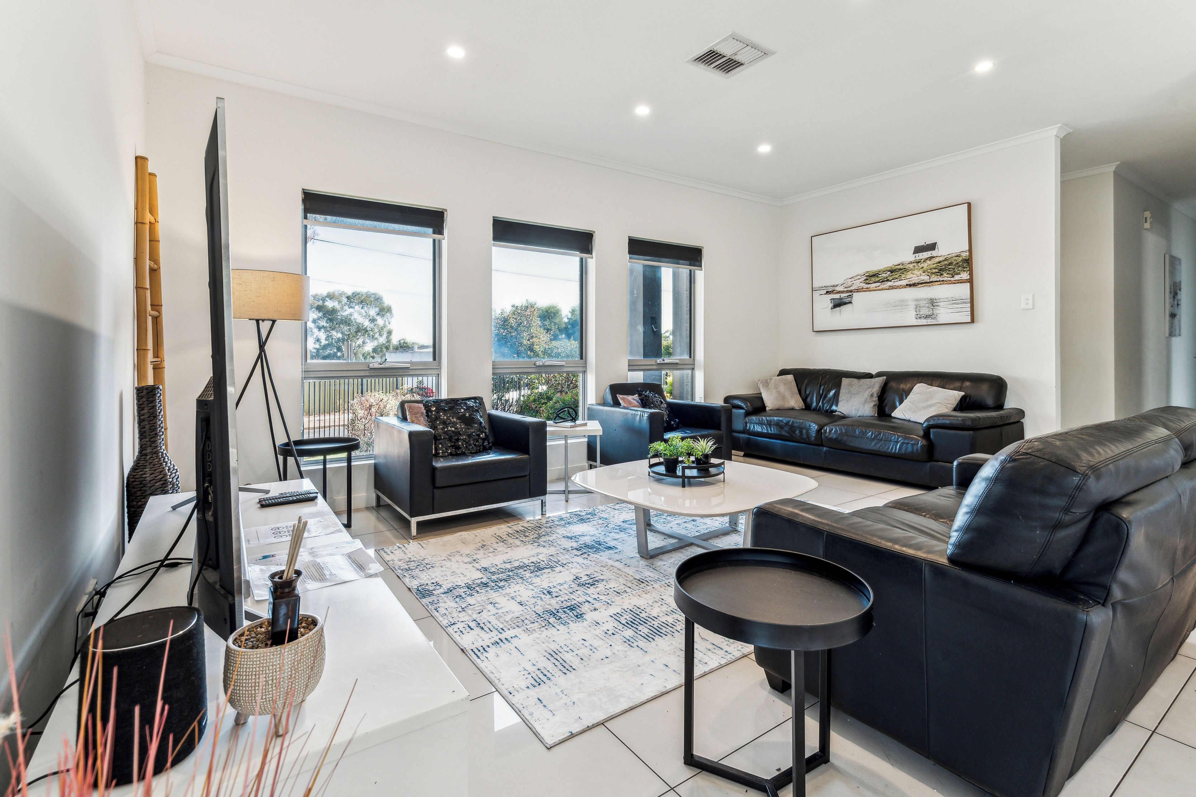 Modern 3br 2bath  10min Cbd  Free Parking - Manningham