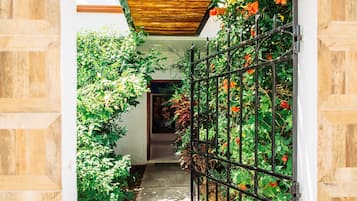 Fachada da propriedade