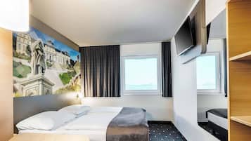 Quarto casal | Escrivaninha, quartos à prova de som, Wi-Fi de cortesia, roupa de cama