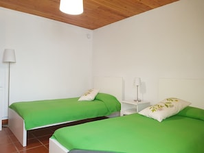 Apartamento, 2 quartos | Quartos insonorizados, ferro/tábua de engomar 