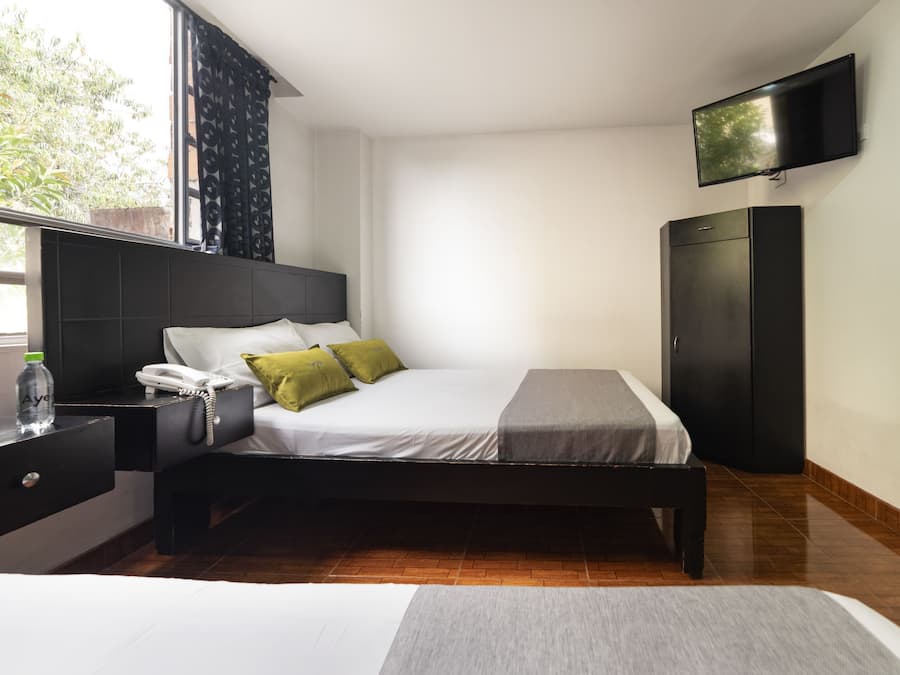 Wi-Fi de cortesia, roupa de cama