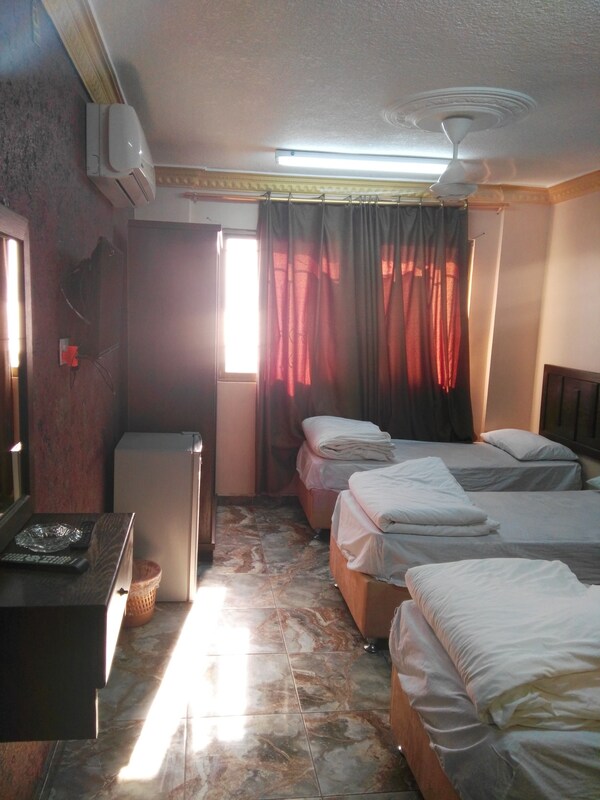 Sea Beach Hotel - Aqaba