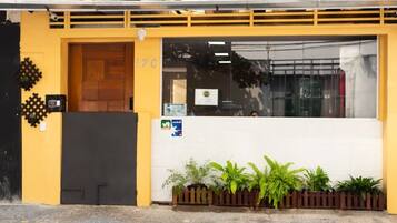 Fachada da propriedade