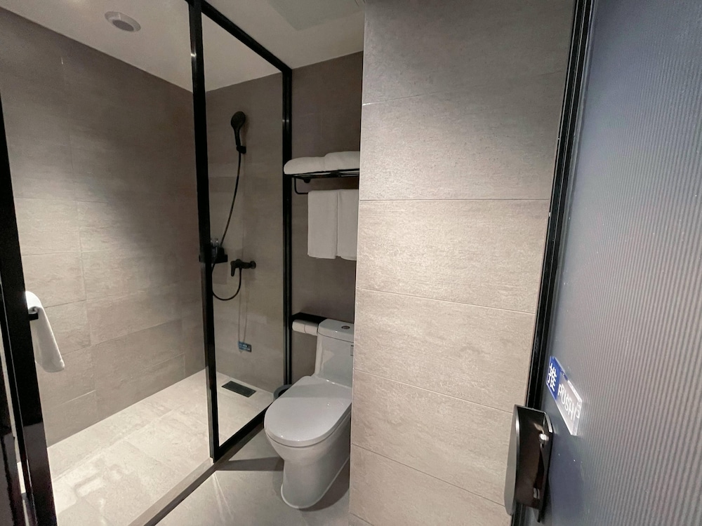 Hanting Hotel Zhuhai Gongbei Port Qinglv Road - Zhuhai