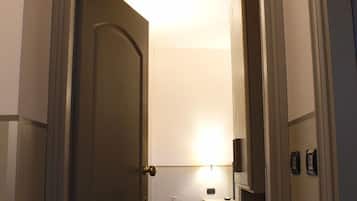 Minibar, berços/camas para crianças grátis, Wi-fi grátis