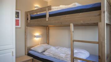 Berços/camas para crianças, Wi-fi grátis, roupa de cama fornecida