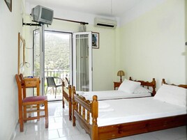 1 quarto, secretária, cortinas/cortinados opacos, quartos insonorizados 