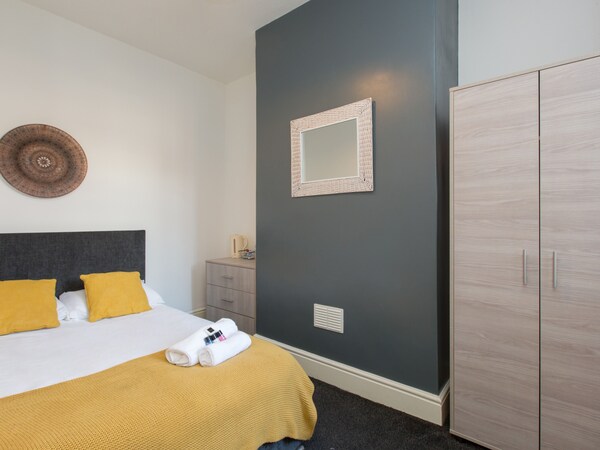 Townhouse @ 83 Edleston Road Crewe - Crewe