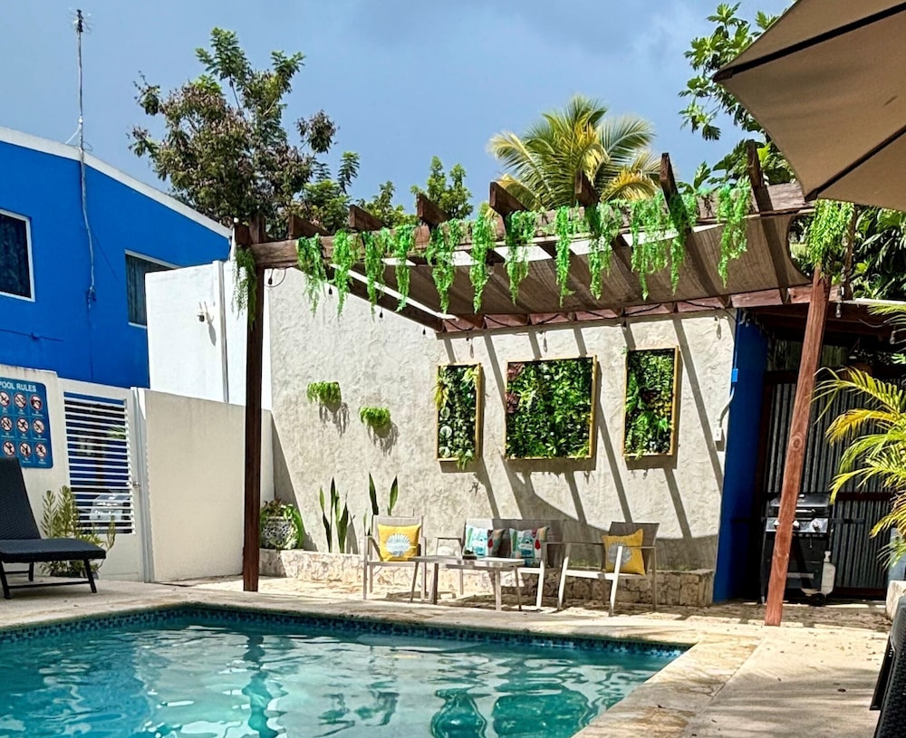 Blue House Joyuda - Mayagüez