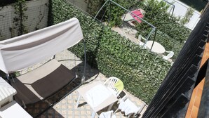 Quarto casal ou duplo, sacada | Escrivaninha, quartos à prova de som, berços (sobretaxa)