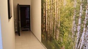 Quarto casal ou duplo, sacada | Escrivaninha, quartos à prova de som, berços (sobretaxa)