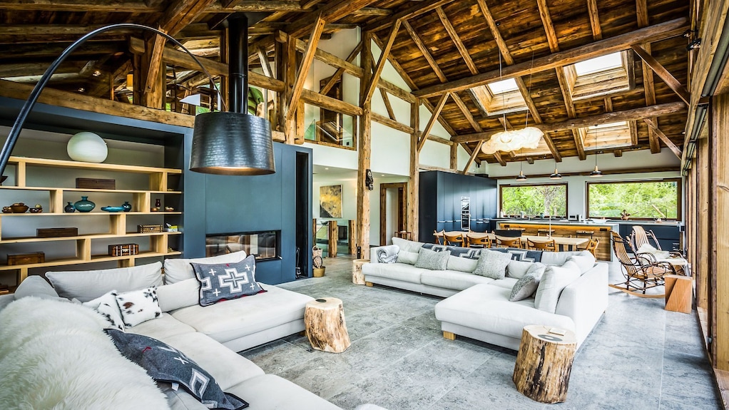 Dit Chalet Is Gewoonweg Prachtig, Een Liefdeswerk Van 2 Jaar Om Deze Oude Boerderij Om Te Bouwen Tot Een Modern Huis - Les Houches