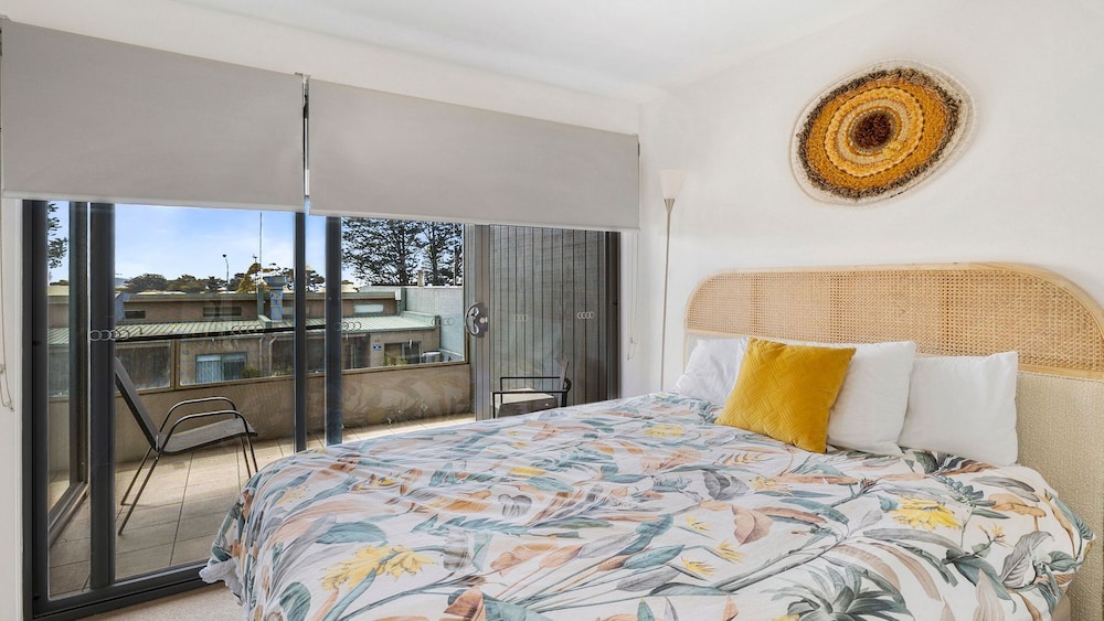 Sandy Beach Apt 6 - Fantastic Location And Wifi - Lorne