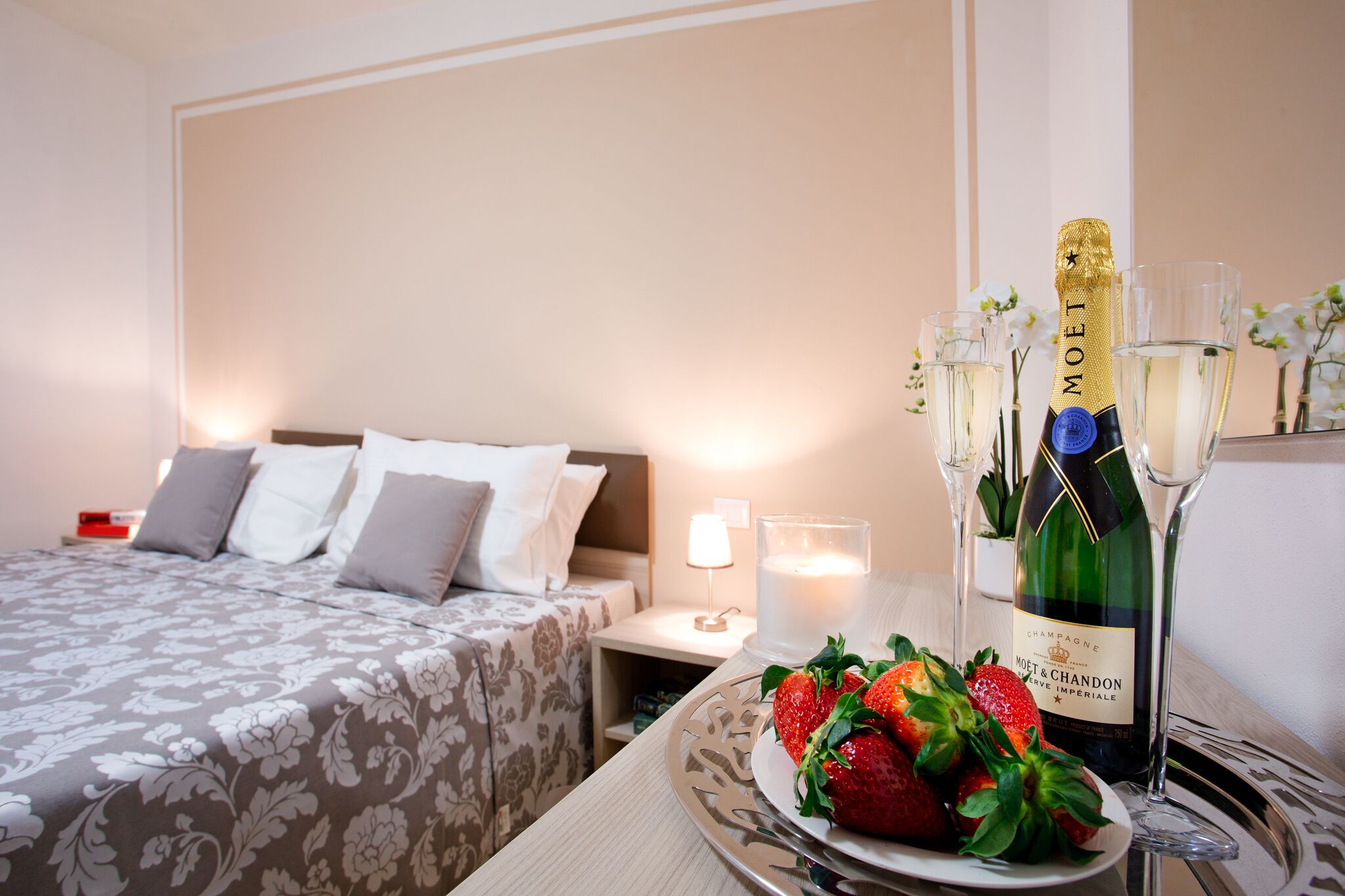Sala Comacina Residence Apartment No 2 With Pool And Spa By Italian Apartments. - Bellagio