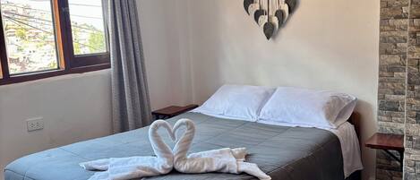 Quarto Duplo Nobre, 1 cama de casal | Wi-fi grátis, roupa de cama fornecida