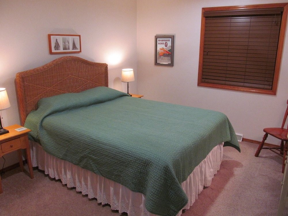 Great Getaway With Lots Of Comfort And Charm! - Door County, WI