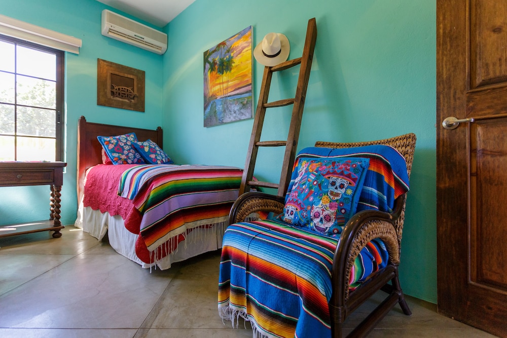 Sweeping Ocean Views Steps To Beach W/pool & Firepit. Close To Tres Palapas! - Los Barriles