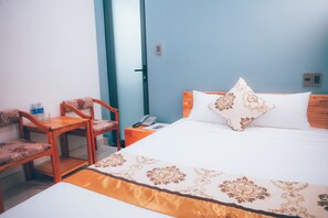 Quarto standard | Escrivaninha, quartos à prova de som, Wi-Fi de cortesia