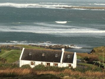 Moyard Vacation Rentals, County Galway: house rentals & more | Vrbo