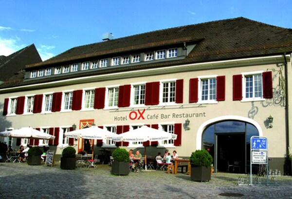 Ox Hotel Café Bar Restaurant - Bad Krozingen