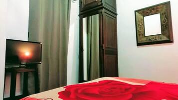 Suite Premier, 1 cama de casal, não fumadores | Cortinas/cortinados opacos, ferro/tábua de engomar, camas desdobráveis