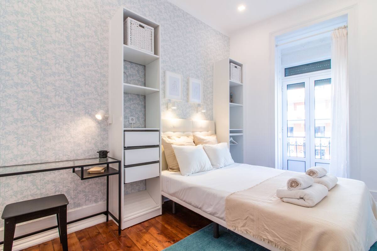 7 quartos, Wi-fi grátis, roupa de cama fornecida