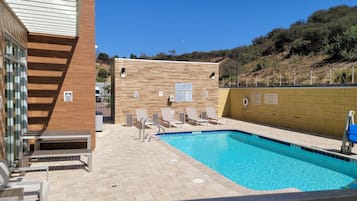 Piscina exterior