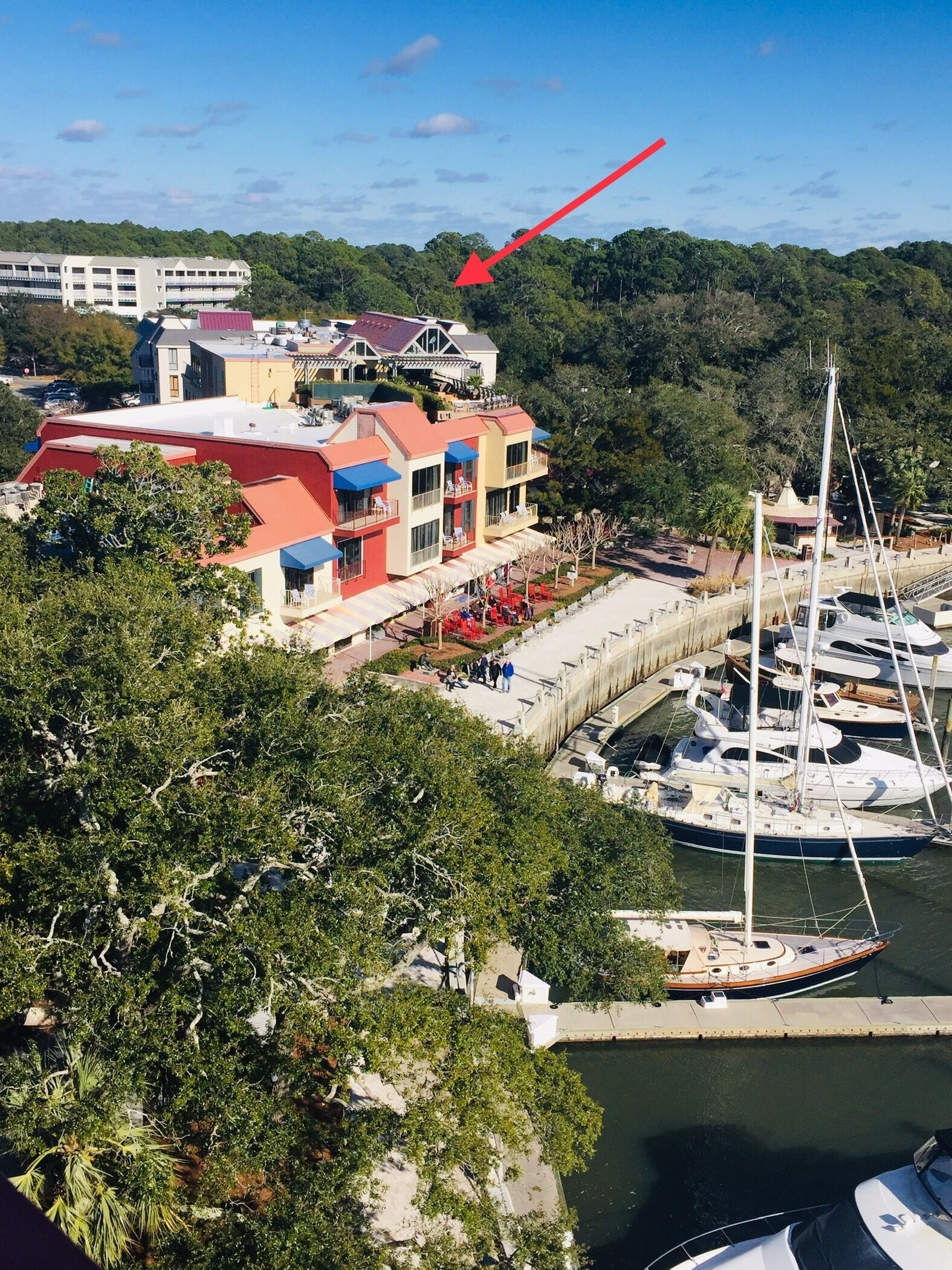 Mariner’s Way Retreat-Steps from Lighthouse & Harbour Town pool pass ...