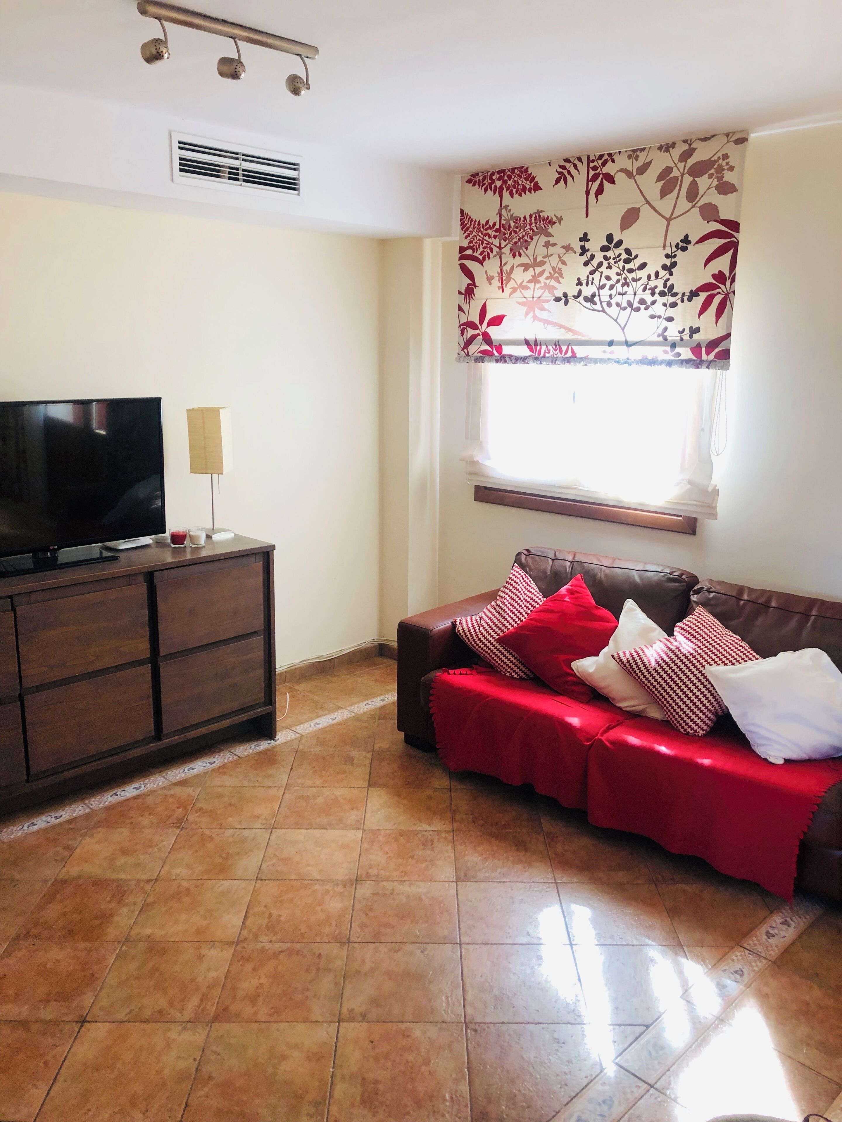 Beautiful 3 Bed Townhouse In Andalucia Ideal For Families, Golf. Shared Pool.<br> - Ayamonte