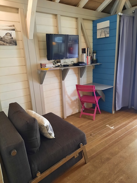 Charming Wooden Bungalow, 100m From The Beach, Private Pool - Martinique