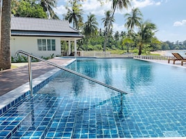 Piscina exterior