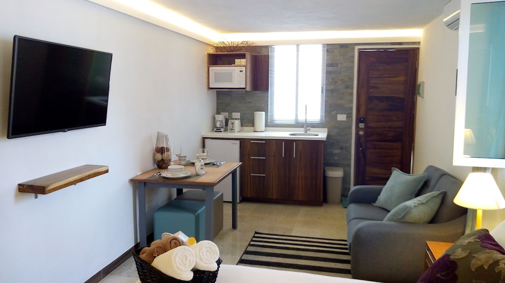 Coco´s Room "Private Studio W/kitchenette" - Cancún