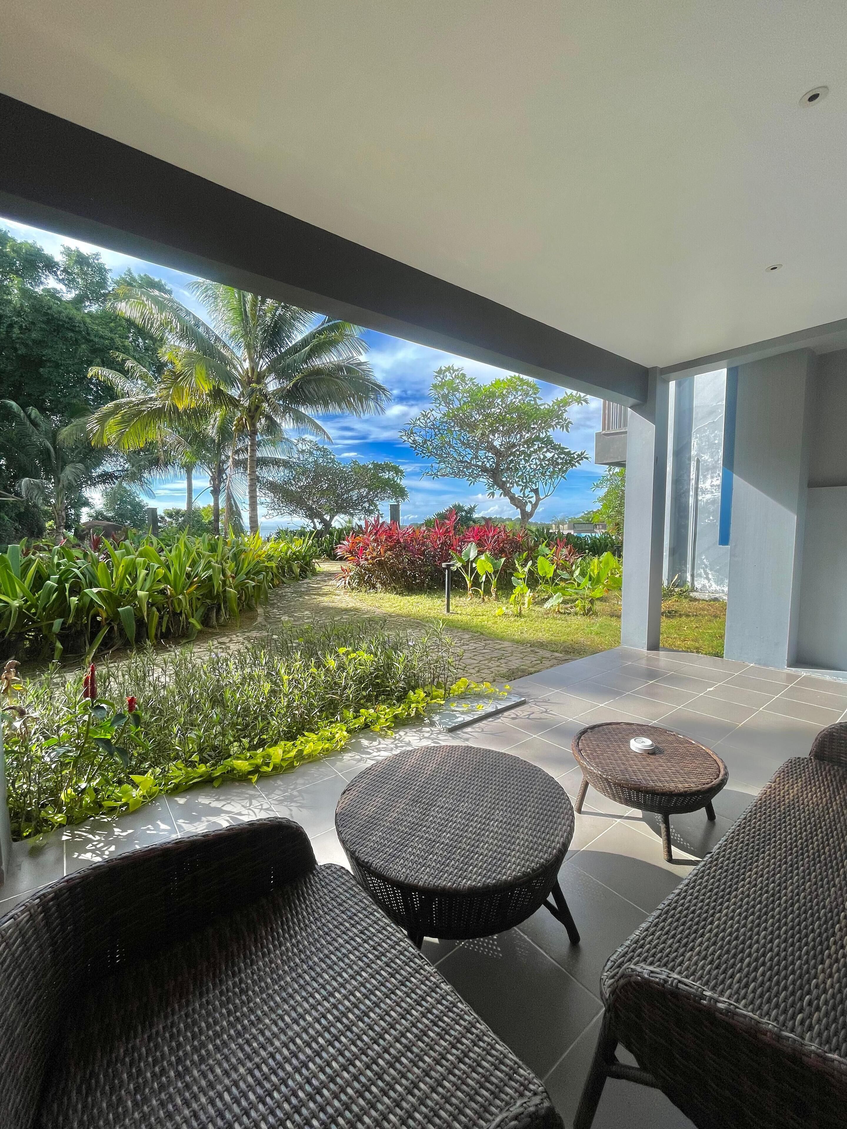 Quarto duplo grand, vista para o oceano | Vista para o jardim