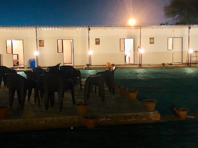 Swachh Room - Hostel