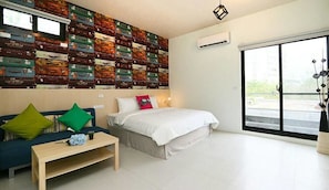 Quarto casal clássico, 1 cama Queen, para não fumantes | Wi-Fi de cortesia, roupa de cama