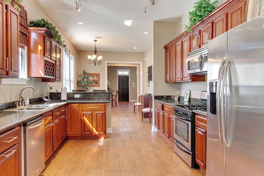 Luxury Contemporary 4bdrm Home Heart Of Uptown Blocks From Magazine Shopping - Louisiana