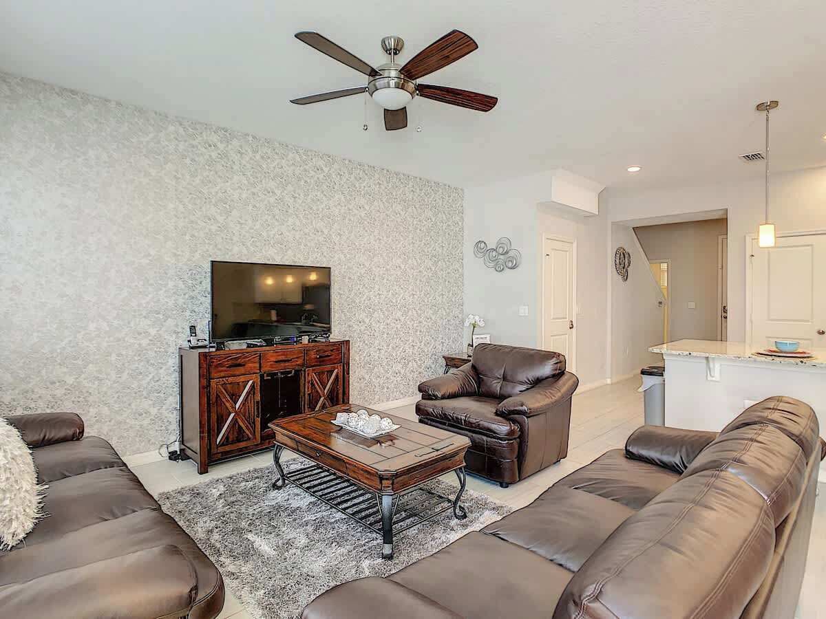 Comfy Family Retreat\/themed Room\/top Resort - Orlando, FL