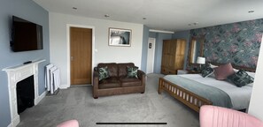 Quarto Duplo Deluxe, casa de banho anexa, vista para o mar (2nd flr deluxe king suite) | Casa de banho