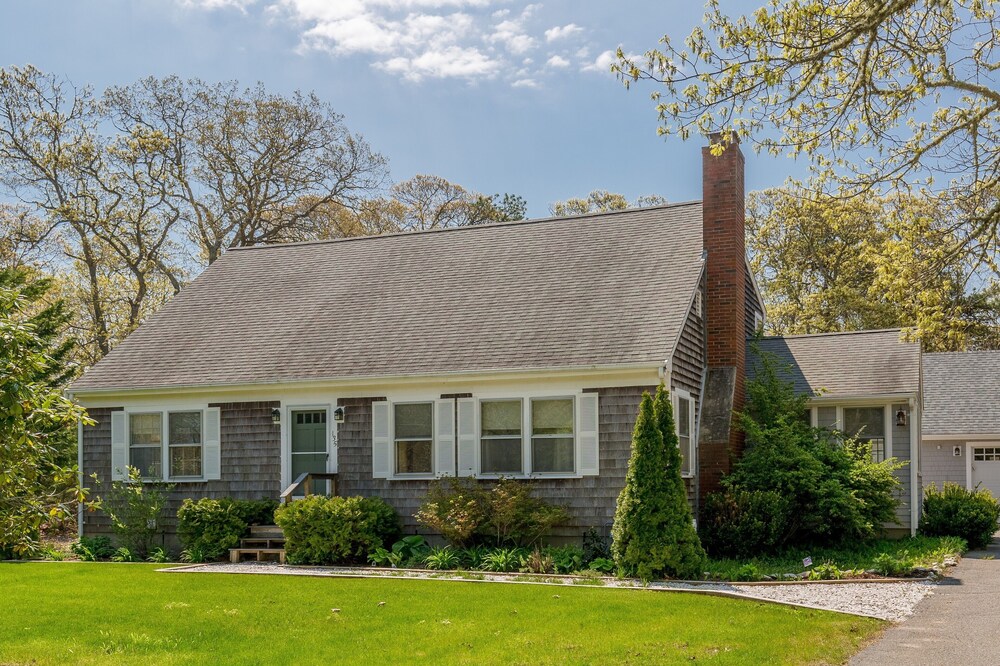 Walk To Beach, Chefs Kitchen, Central Ac, Gameroom - Eastham, MA