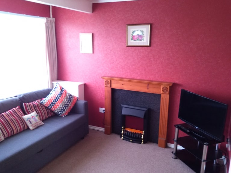 Huisdiervriendelijke, Semi-vrijstaande 2 Bed Chalet Op California Sands In De Buurt Van Norfolk Broads - Hemsby