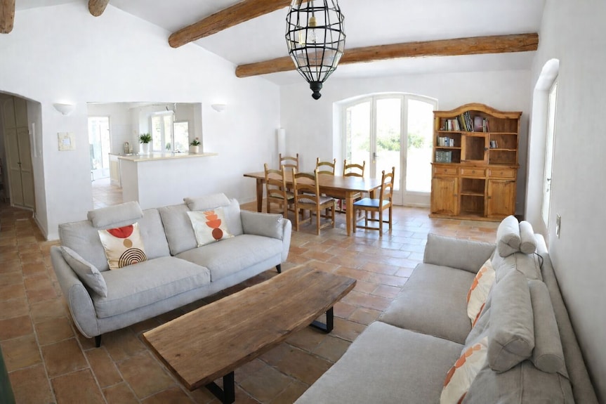 Mas En Pierre Avec Piscine Privée Calme Et Nature Au Cœur Du Luberon - Gordes