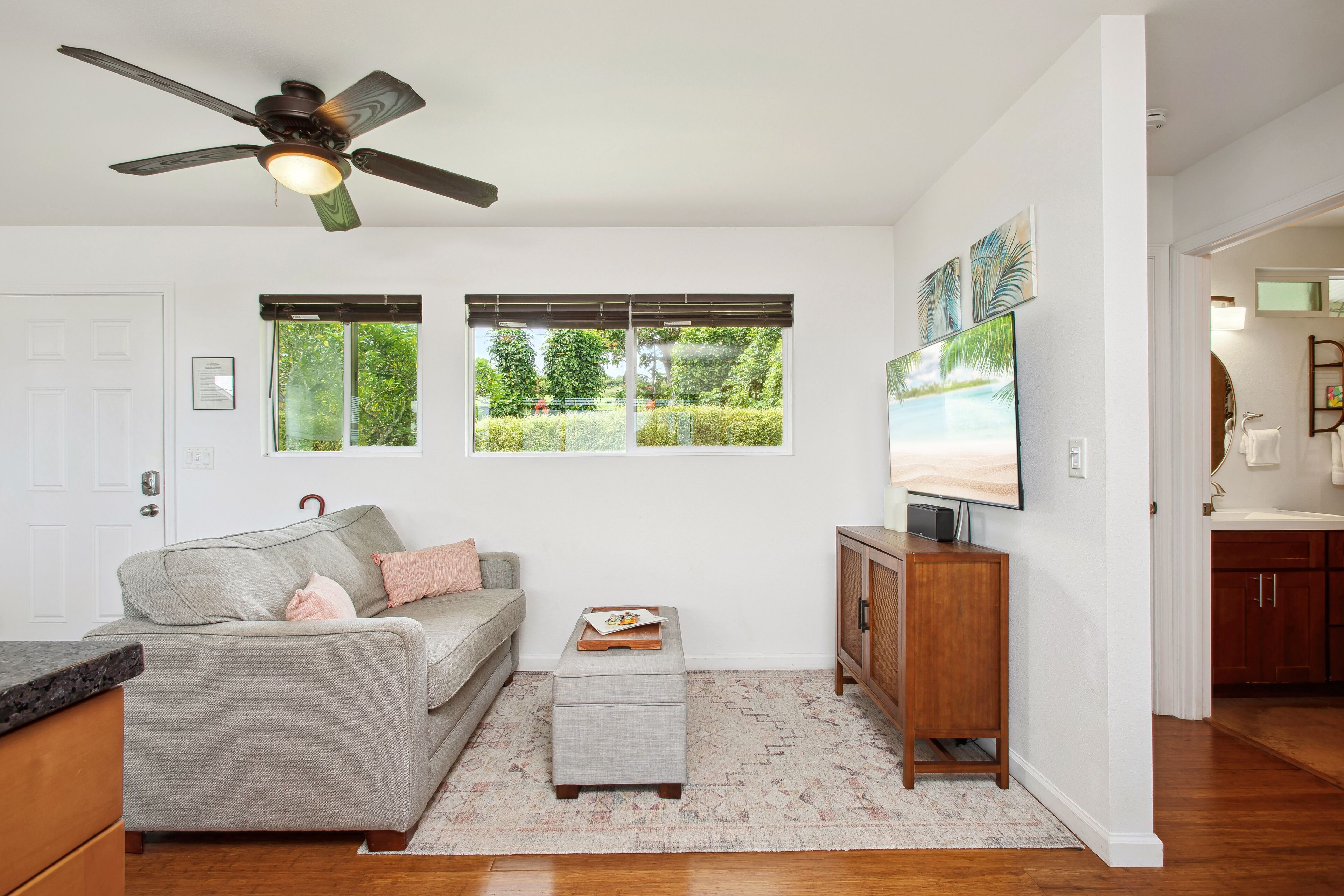 Beautiful Cottage In The Heart Of Hana, Sleeps 2 With 1bed/1bath - Hana, HI